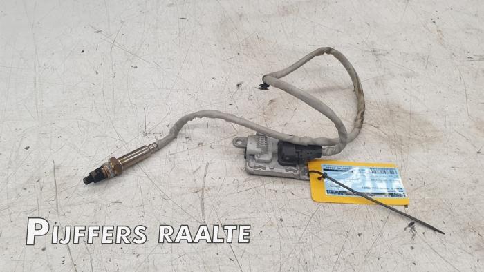 Nox sensor Renault Trafic 2.0 dCi 16V 120 - 227909507R M9R710