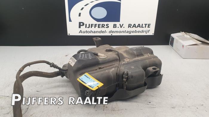 Renault Trafic Adblue tanks voorraad | Onderdelenlijn.nl