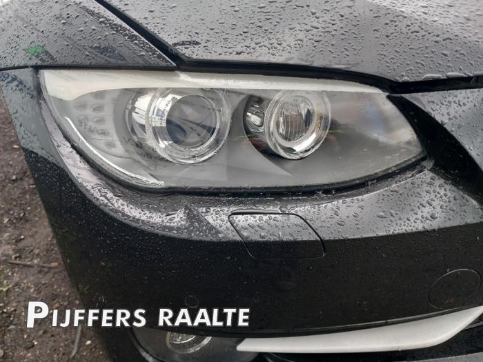 Rechter Koplampen met artikelnummer 63117273200 voorraad