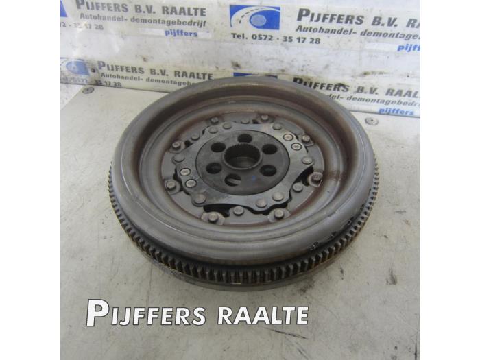 Dubbele massa vliegwielen met artikelnummer 03L105266DE voorraad