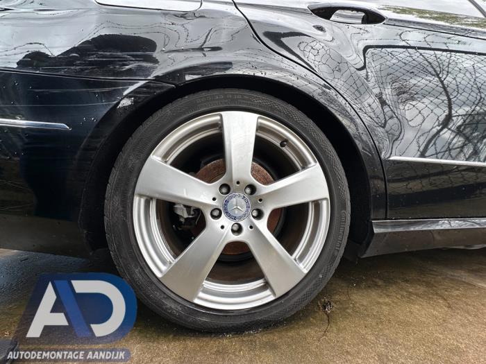 Velg Mercedes E Estate E-350 CDI V6 24V BlueEfficiency - A2124011402 ...