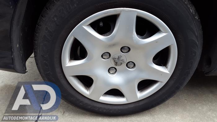 Velgen set - Staal - Autodemontage Aandijk | Onderdelenlijn.nl