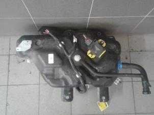 Ford Transit Adblue tanks voorraad | Onderdelenlijn.nl