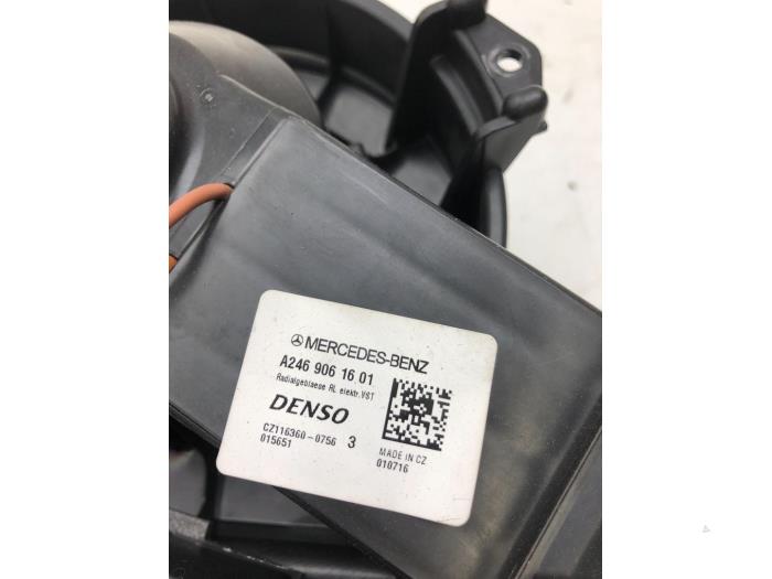 MERCEDES-BENZ A (W176) Other Control Units 2469061601 17333570 - Used ...