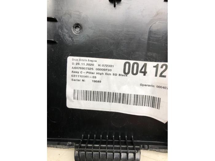 Mercedes EQV C-stijl afdekkappen rechts voorraad