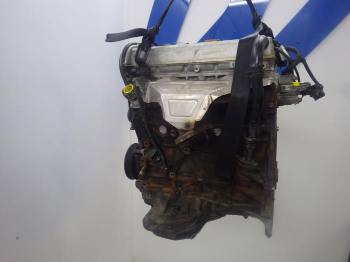 Gebruikte Opel Omega Motor - Z22XE - Autobedrijf G.H. Wessel B.V ...