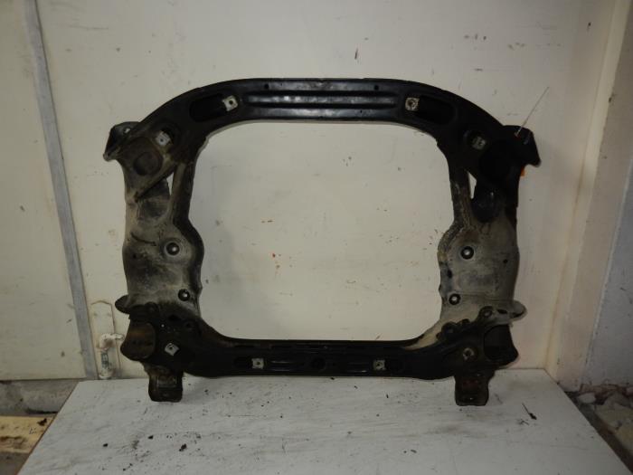 Subframe Mercedes S 3.0 S-320 CDI 24V - 2216200387 642930