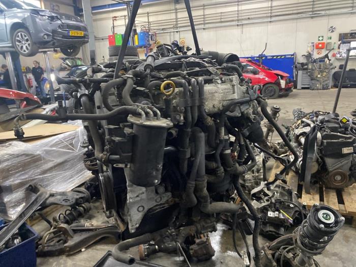 Motor Volkswagen Golf VII Variant 1.6 TDI 16V - CLHA