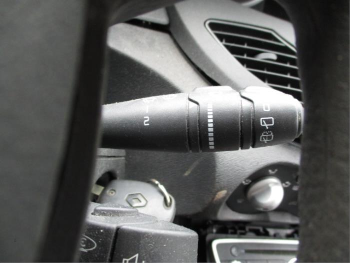 Combischakelaar Stuurkolom Renault Twingo II 1.5 dCi 90 FAP - 7701063406