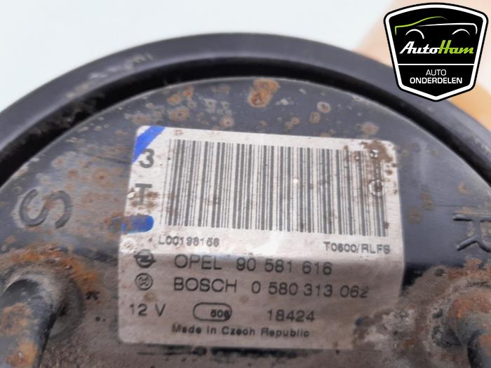 Benzinepomp Opel Zafira 1.8 16V - 9120218 Z18XE BOSCH - AutoHam
