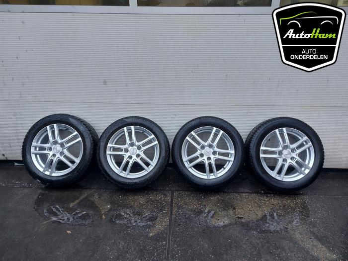 Ford C-Max Sportvelgensets + banden voorraad | Onderdelenlijn.nl