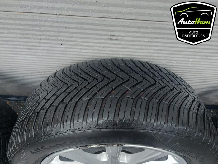 Sportvelgenset + banden - Lichtmetaal FORD - AutoHam