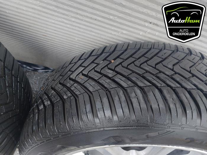 Sportvelgenset + banden - Lichtmetaal FORD - AutoHam