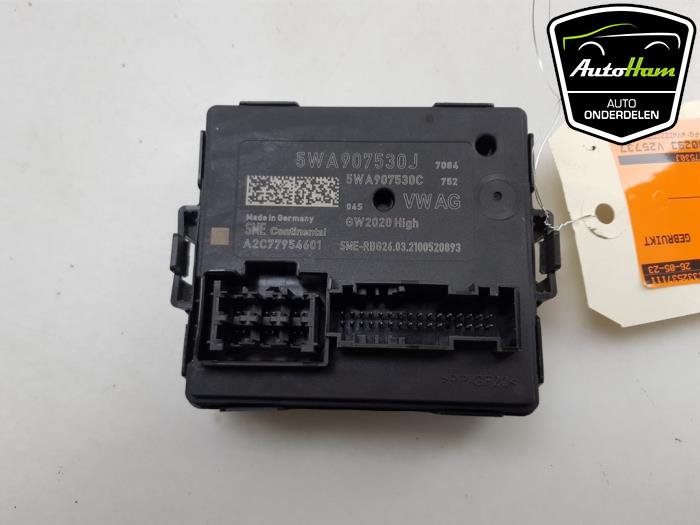 Gateway module Volkswagen Golf VIII Variant 1.0 eTSI 12V - 5WA907530J VW-AG