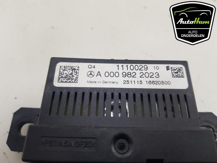Accu controle module Mercedes CLA 1.6 CLA-180 16V - A0009822023