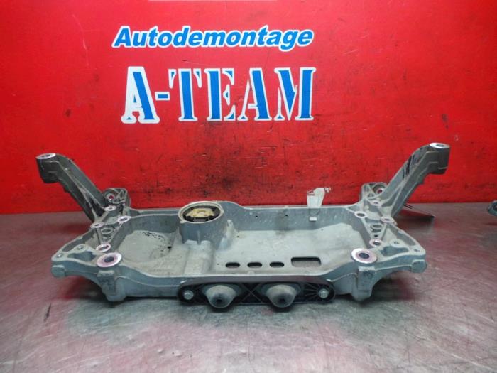 Subframe Volkswagen Passat