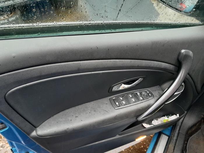 Portierbekleding 4Deurs rechts-voor Renault Megane III Grandtour 2.0 ...