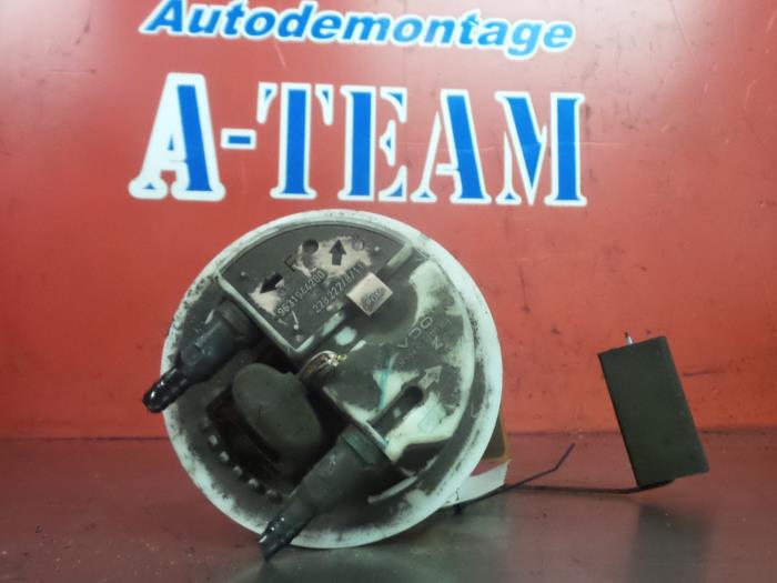 Benzinepomp Citroen Xsara Coupé 1.6 16V - 9631944280 NFU VDO