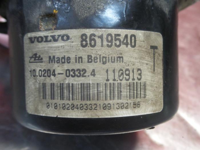ABS Pomp Volvo V70 2.4 T 20V AWD - 8619541 B5244T3 ATE