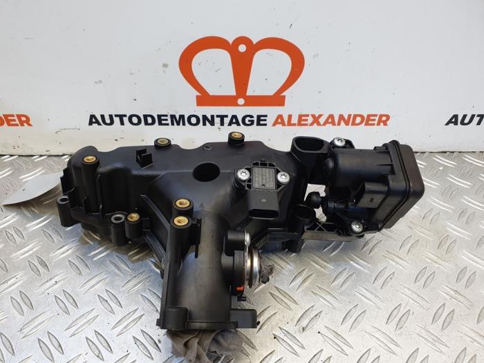 Inlaatspruitstukken met artikelnummer 03P129711D voorraad