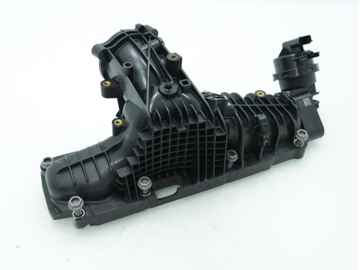 Inlaatspruitstukken met artikelnummer 04L129709E voorraad