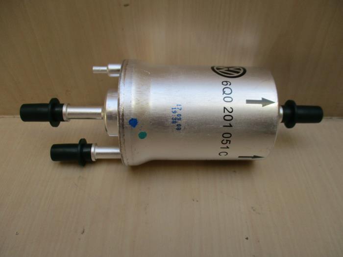 Nieuwe Volkswagen Caddy Brandstoffilter - 6Q0201051C - ABC B.V.