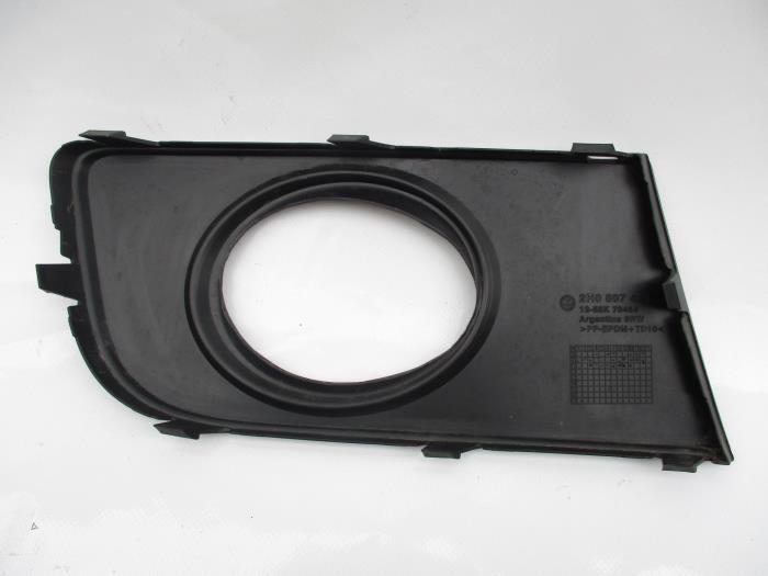 Gebruikte Volkswagen Amarok Bumperdeel links-voor - 2H0807489 - ABC B.V ...