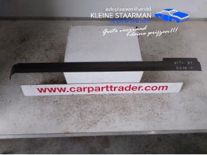 Sierstrippen met artikelnummer A4476900370 voorraad