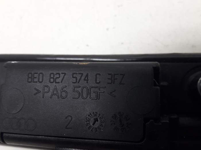 Gebruikte Audi A6 Quattro (4F2) 3.2 V6 24V FSI Handgreep Achterklep ...