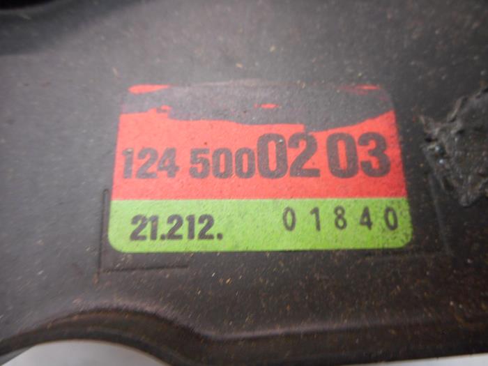 Nieuwe Mercedes E (W124) 2.3 230 E Radiateur - 1245000203 - Tijdeman ...