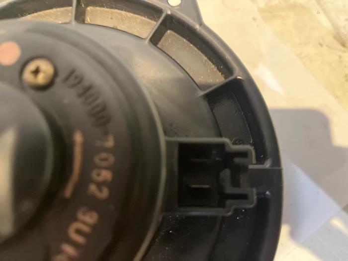 Kachel Ventilatiemotor Mercedes ML I 270 2.7 CDI 20V - A1638204142