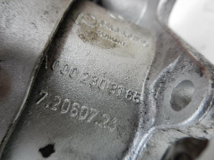 Vacuumpomp (Diesel) Mercedes Sprinter 2t 212D - 0002303165