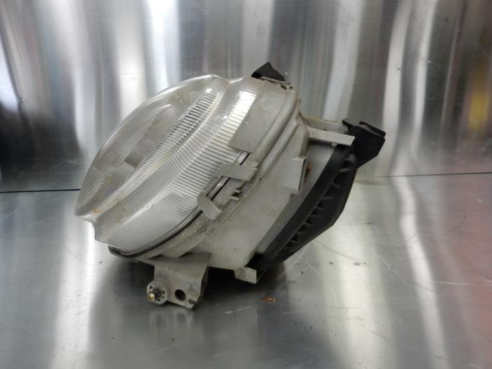 Gebruikte Mercedes S (W220) 3.2 S-320 18V Koplamp links - 2208200261 ...