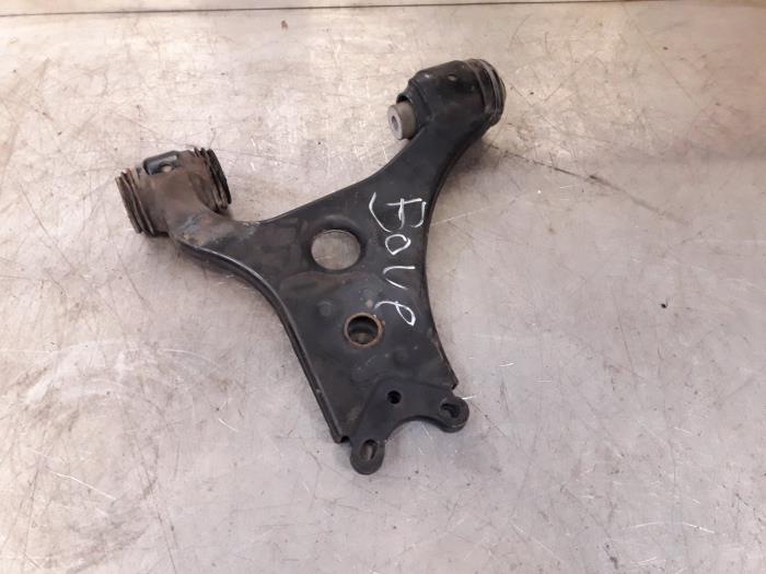 Draagarm onder links-voor Mercedes B 1.5 B-150 16V - A1693300507
