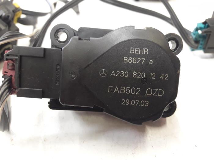 Gebruikte Mercedes E Combi (S211) 2.2 E-220 CDI 16V Kachelklep Motor ...