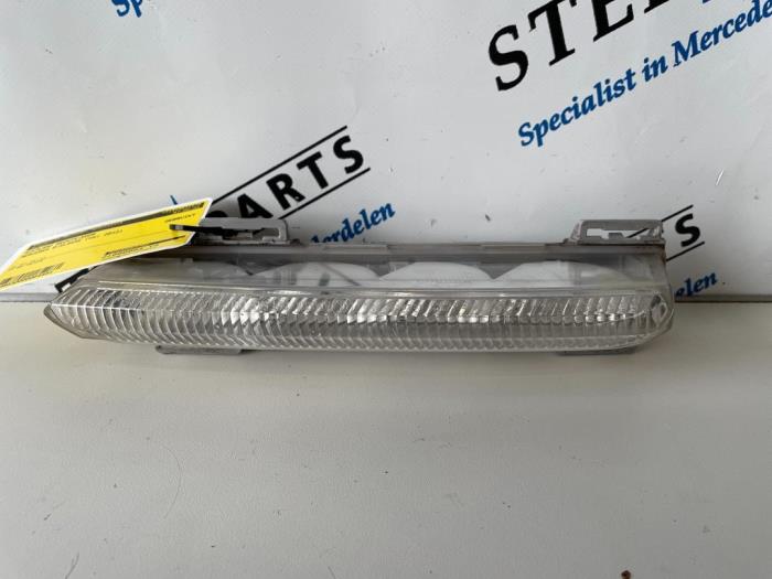 Mercedes W254 Mistlampen rechts-voor voorraad | Onderdelenlijn.nl