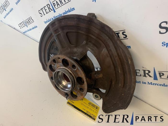 Fuseeen links-voor met artikelnummer A2463320100 voorraad