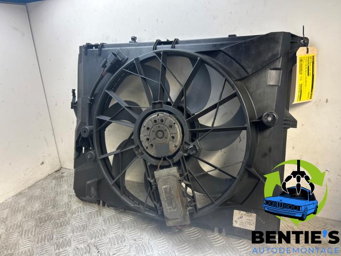 Koelvinnen met artikelnummer 17427563259 voorraad