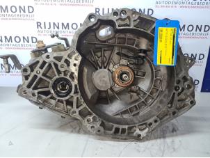 Versnellingsbakken met artikelnummer 55565178 voorraad | Onderdelenlijn.nl