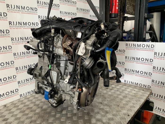 Motor Citroen C3 1.2 12V e-THP PureTech 110 - 047296070 HN01