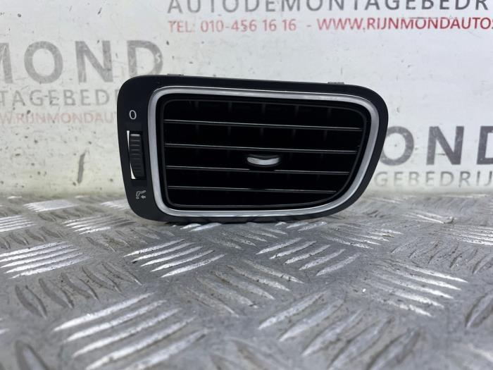 Luchtroosters Dashboard met artikelnummer VW250 voorraad