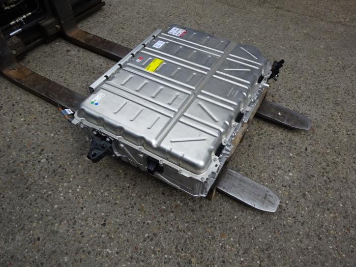 Accu's (Hybride) met artikelnummer 4M0915100F voorraad