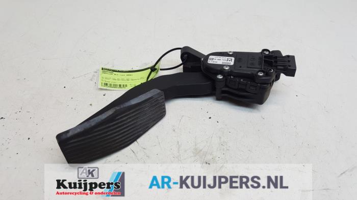 Cadillac BLS Gaspedalen voorraad | Onderdelenlijn.nl