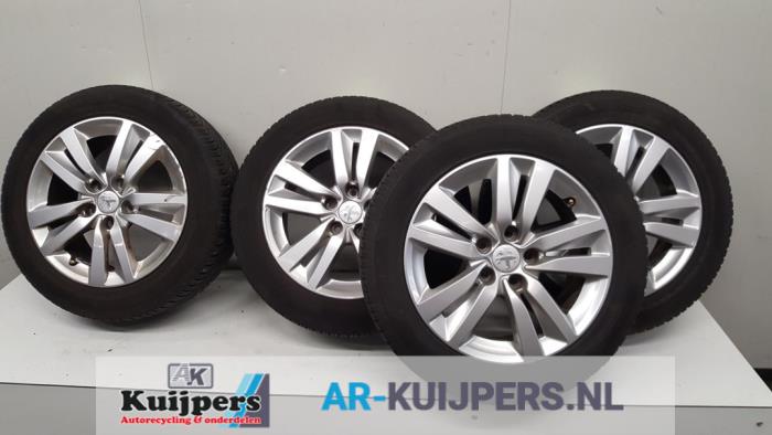 Velgen set + banden - Lichtmetaal ORIGINEEL