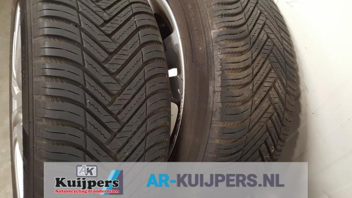 Velgen set + banden - Lichtmetaal ORIGINEEL