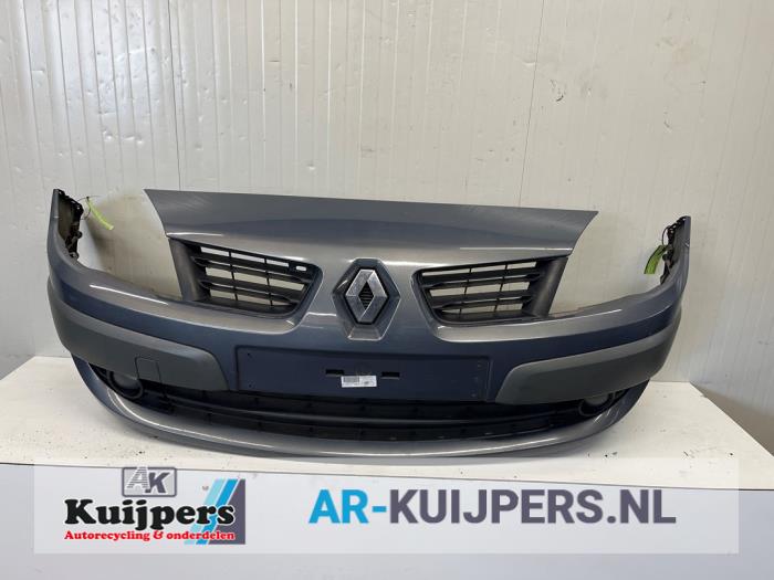 Renault Grand Scenic Voorbumpers voorraad | Onderdelenlijn.nl