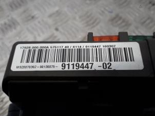 Gebruikte BMW 3 serie 318i 16V Zekeringkast - 61146971370