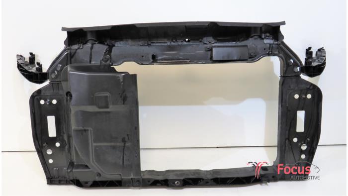 Frontpanelen met artikelnummer 641011Y000 voorraad