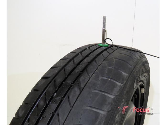 Velg + Band Renault Clio IV 1.2 16V GPL - 403006005R Staal GOODYEAR