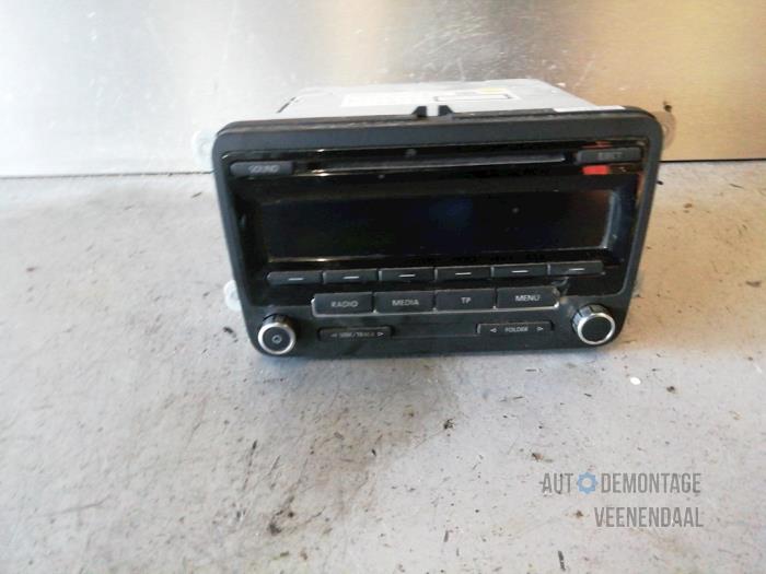 Gebruikte Volkswagen Caddy III (2KA,2KH,2CA,2CH) 2.0 SDI Radio CD ...
